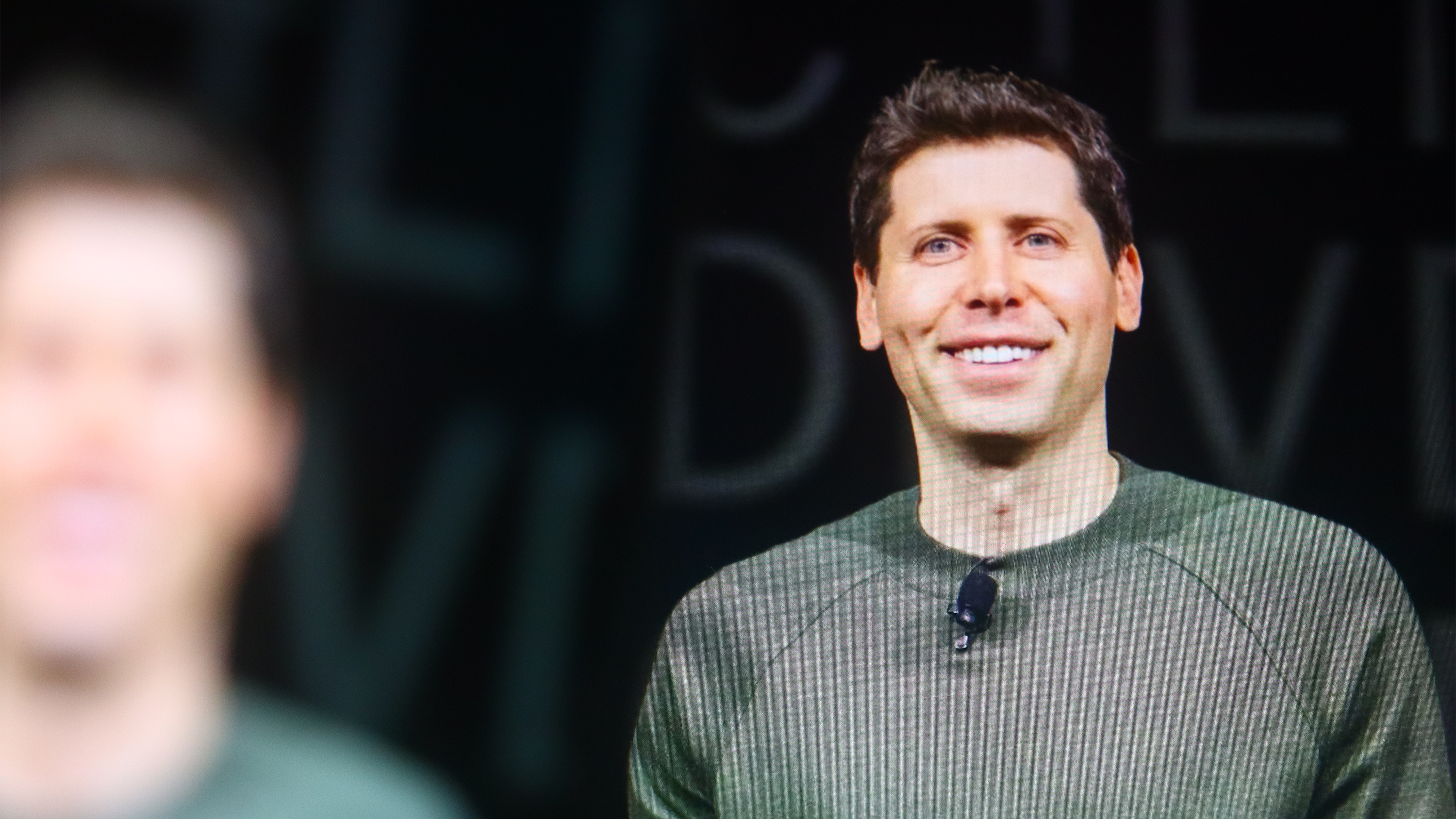 Sam Altman 辞去 Helion Energy 董事职务，规避 OpenAI 合作冲突 | AIToolly